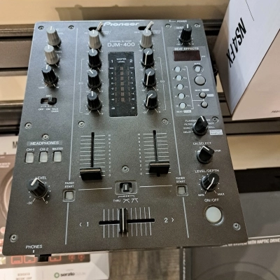 Gear Hunter | Pioneer - DJM-400